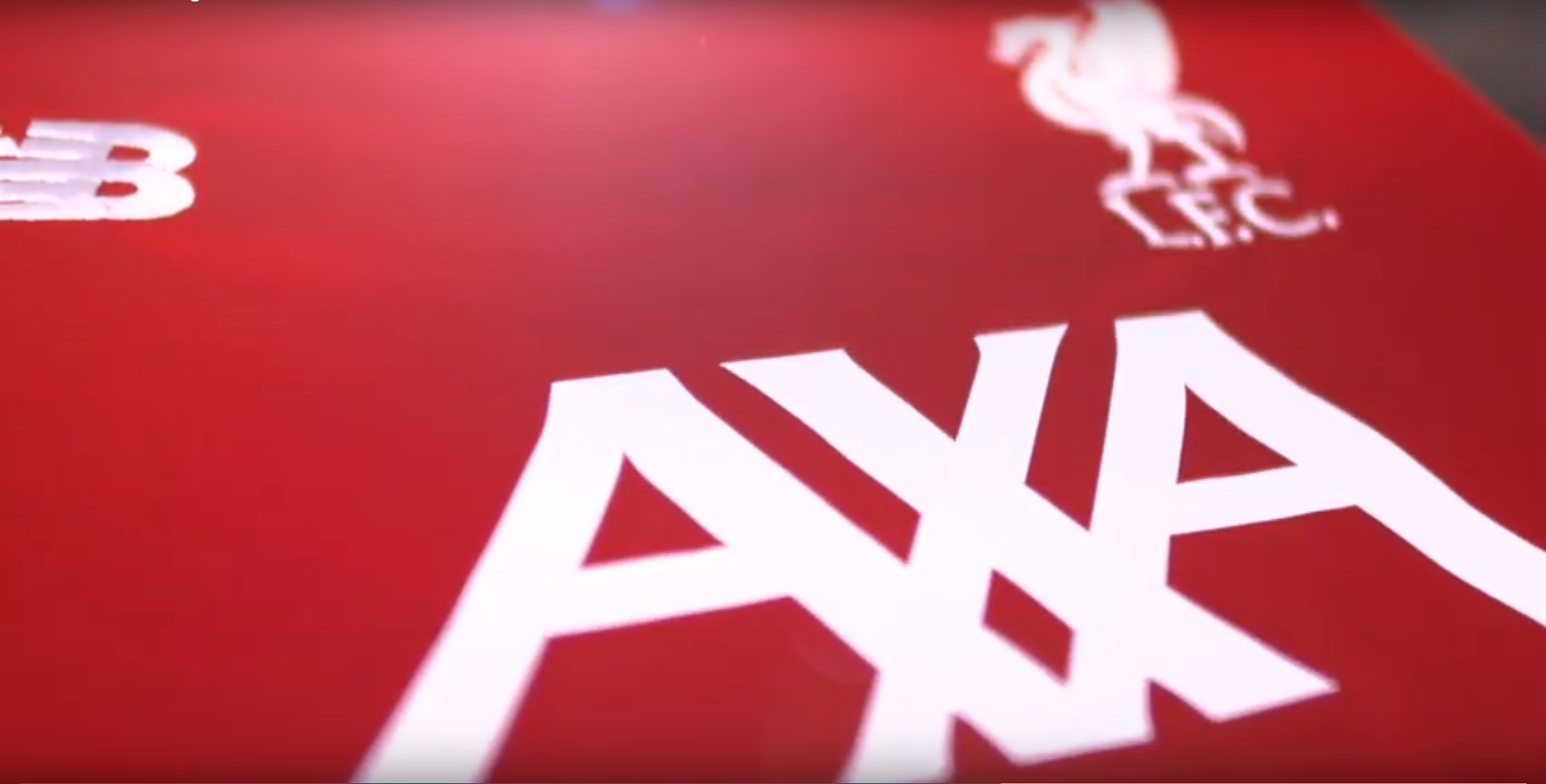 利物浦球隊 - AXA 安盛